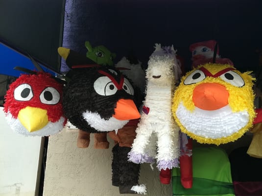 Piñatas de Angry Bird - Imagui